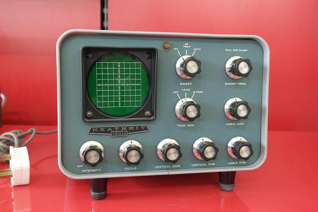Second Hand Heathkit SB-610 Monitor Scope - Radioworld UK