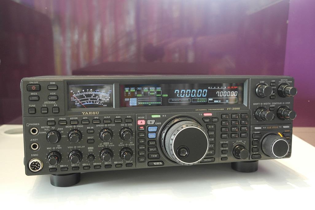 Second Hand Yaesu FT-2000 HF Base Station Transceiver