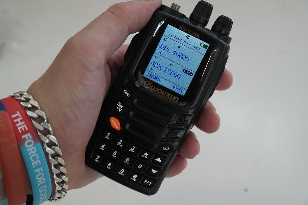 Second Hand Wouxun UV9K Pro Pack Dual Band Handheld Transceiver ...