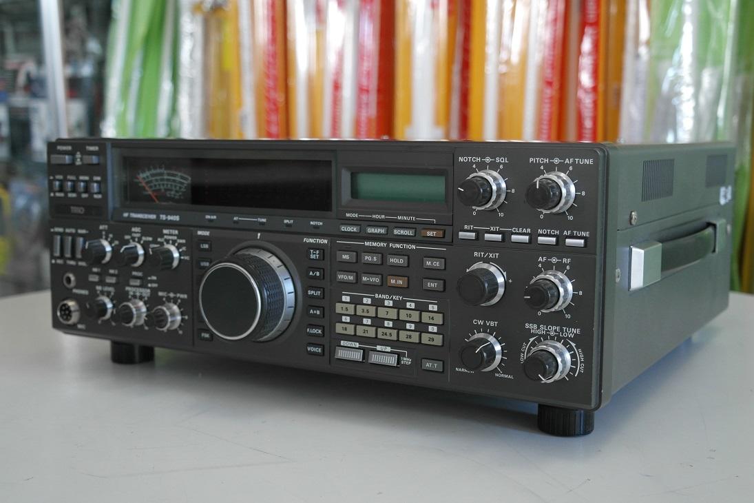 Second Hand Kenwood TS940S SSB CW FM AM Vintage Transceiver - Radioworld UK