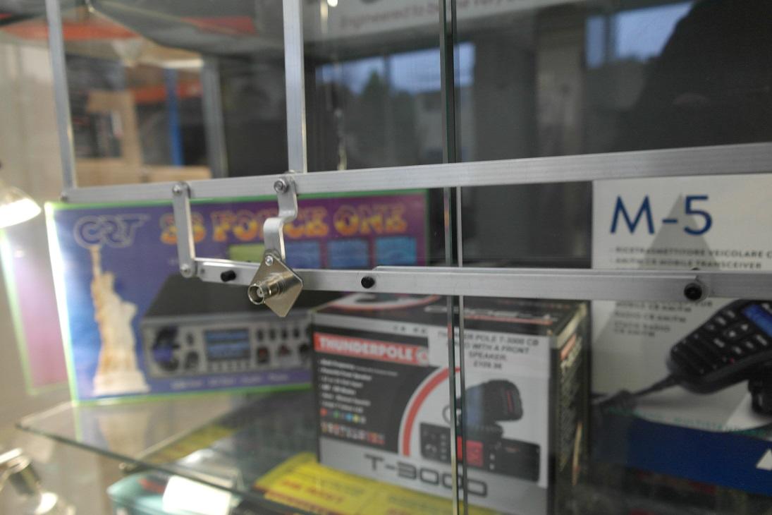 Second Hand Wimo Dual Band Quad Window Antenna - Radioworld UK