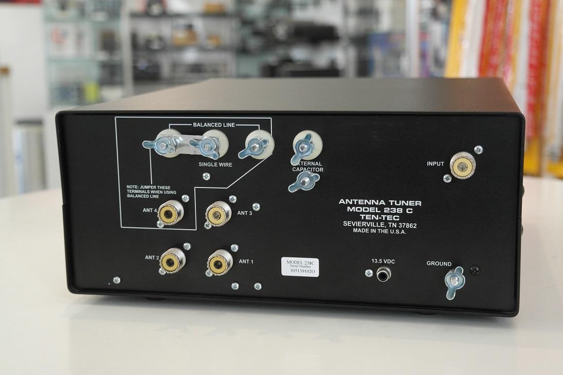Second Hand Tentec 238C 2KW High Power Antenna Tuner - Radioworld UK