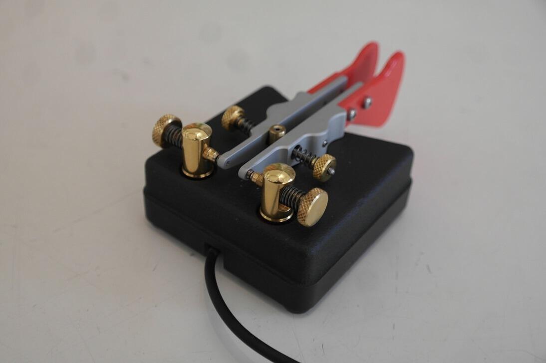Second hand begali simplex basic morse key - Radioworld UK