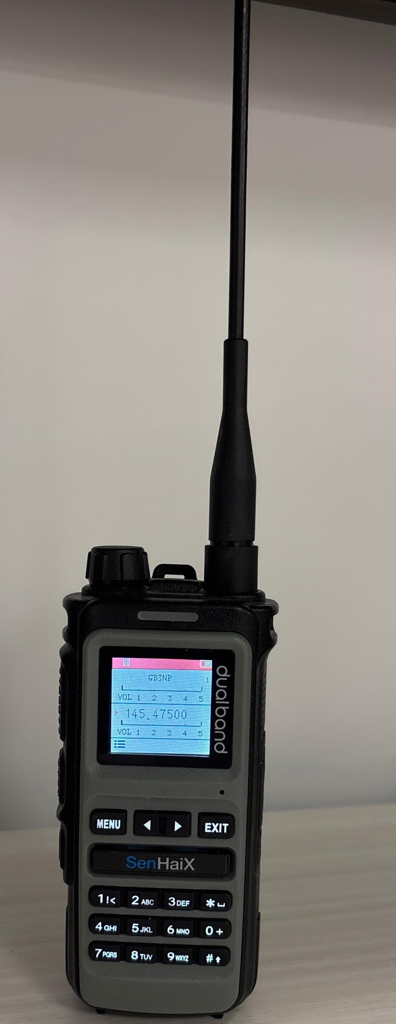 Second Hand Senhaix 8600 Handheld Dual Band Radio with Airband RX ...