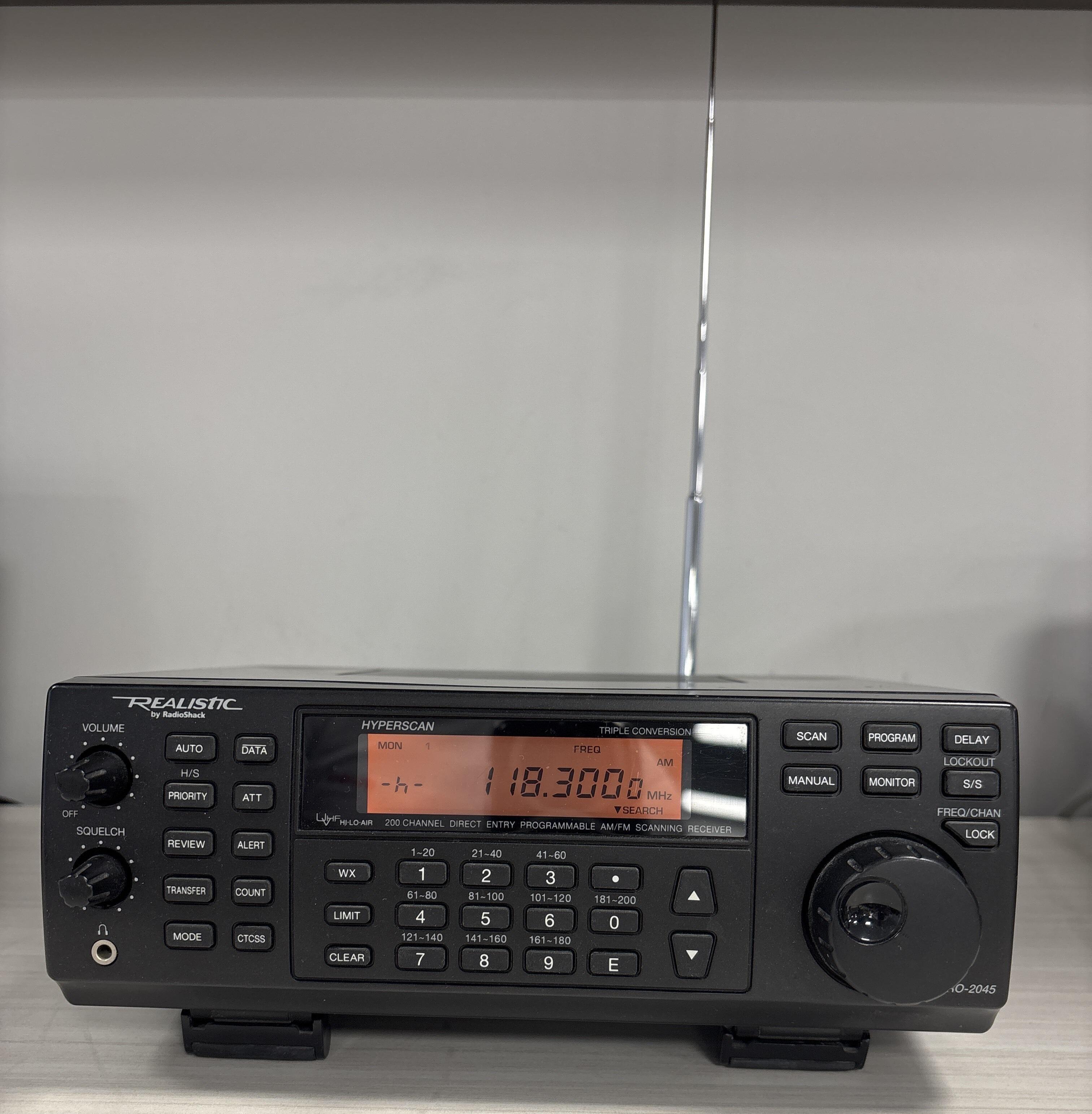 Second Hand Realistic Pro-2045 200-Channel Base Scanner – Radioworld UK