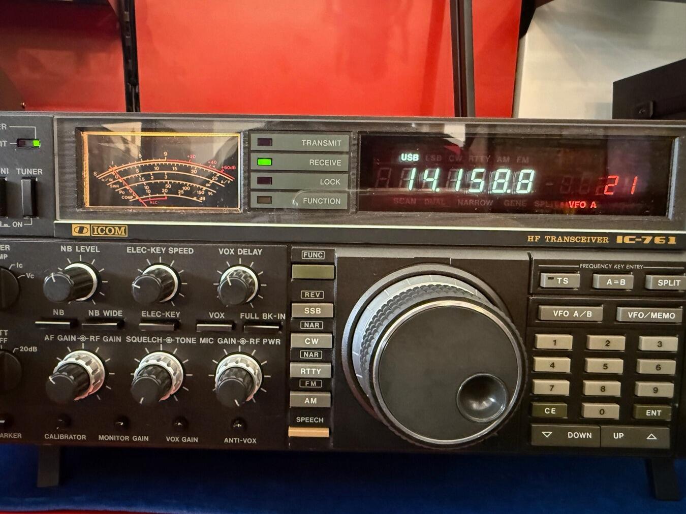 Second Hand Icom IC-761 Amateur HF Transceiver – 100W | Radioworld UK