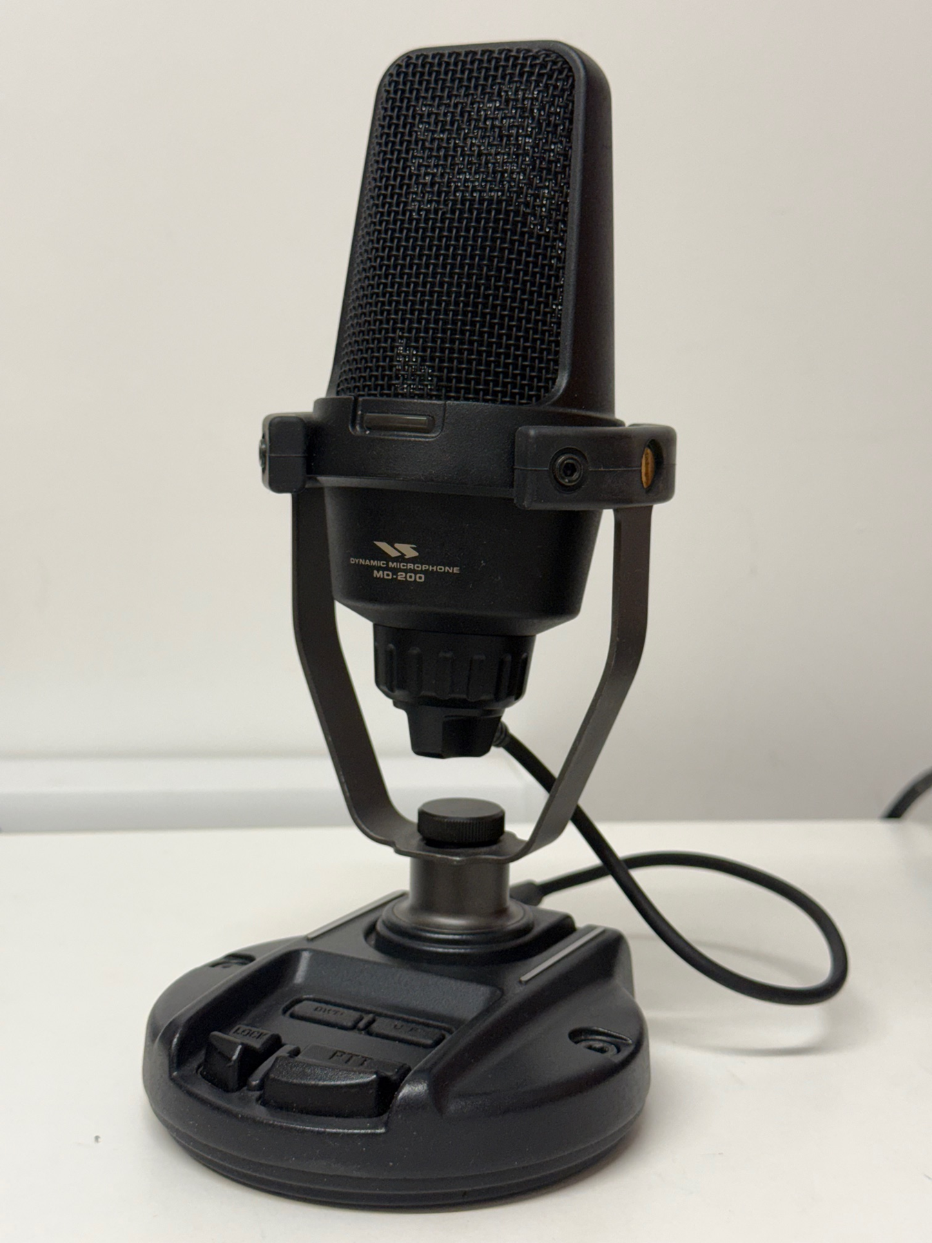Second Hand Yaesu MD‑200 Desktop Microphone | Radioworld UK