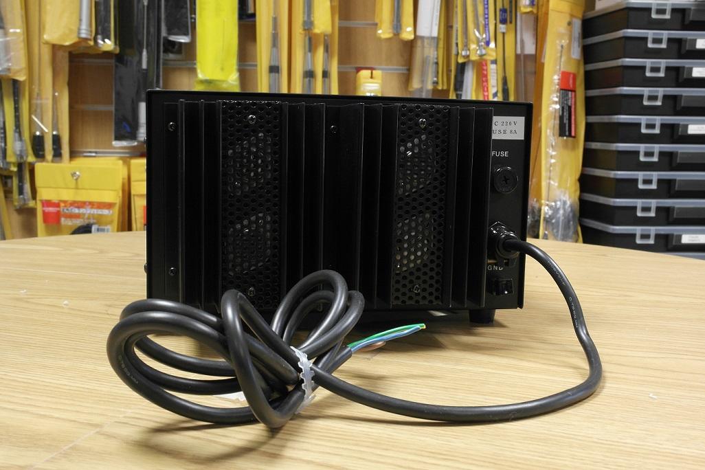 Icom PS-60 30 Amp Linear Heavy Duty Power Supply