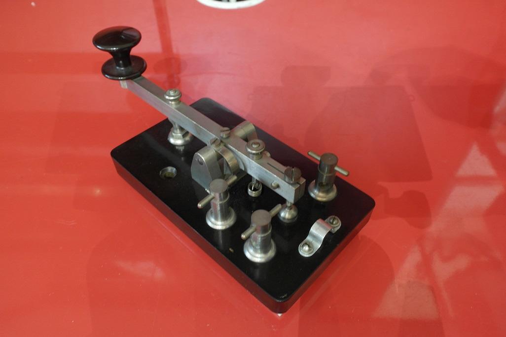 Second Straight Morse Key Military Style - Radioworld UK