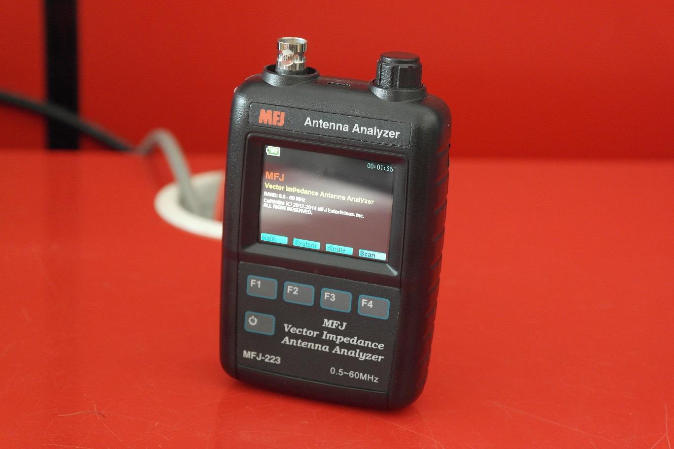 Second Hand MFJ-223 Small Colour Screen Antenna Analyser - RW UK