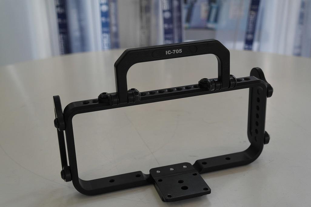 Second Hand Icom IC-705 Carrying Cage with Handle | Radioworld UK