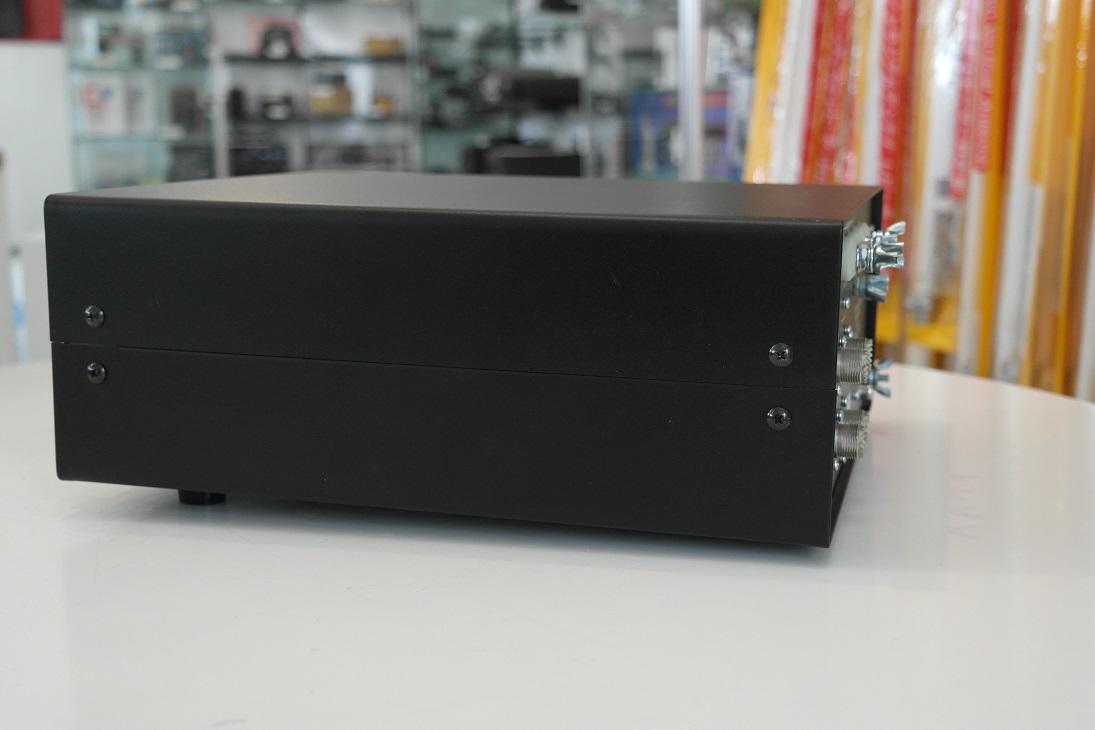 Second Hand Tentec 238C 2KW High Power Antenna Tuner - Radioworld UK