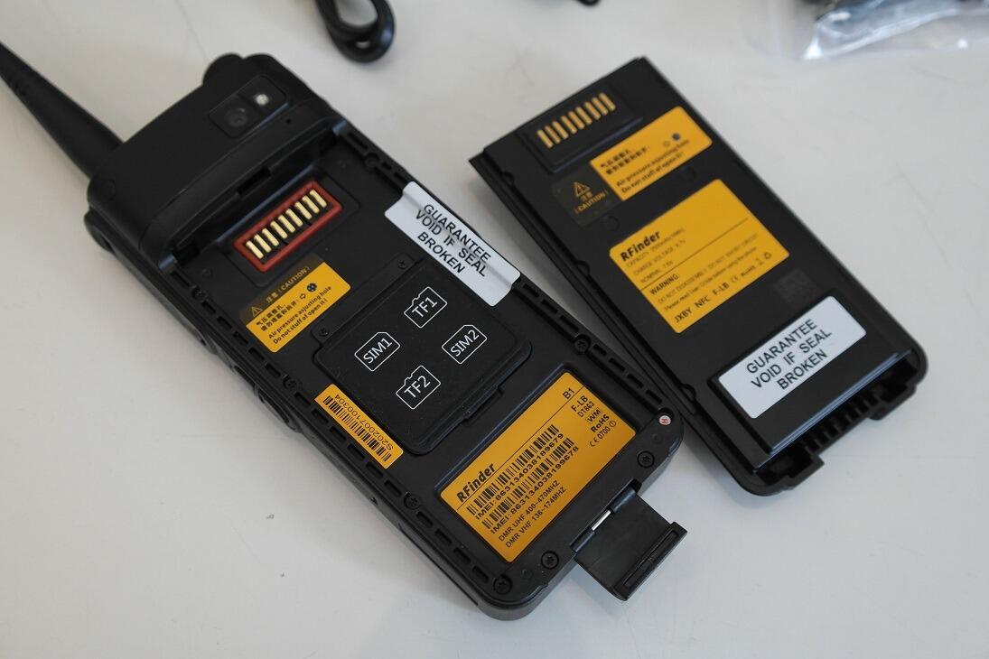 Second Hand RFinder B1 Dual Band DMR Network Handheld Radio - Radioworld UK