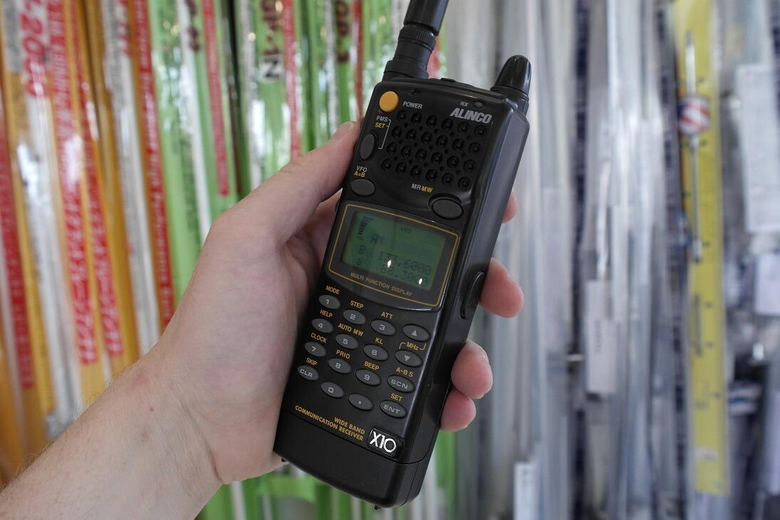 Second Hand Alinco DJ-X10 Wide Band Receiver - RadioworldUK