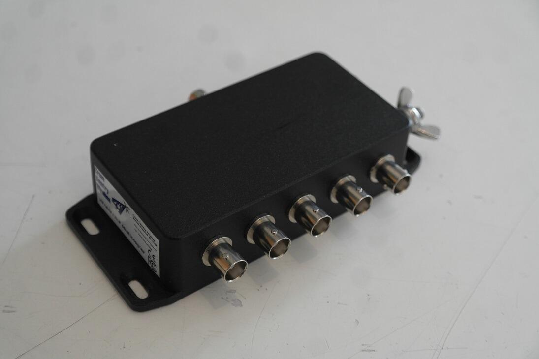 Second Hand Cross Country Wireless HF VHF UHF Antenna Multicoupler ...