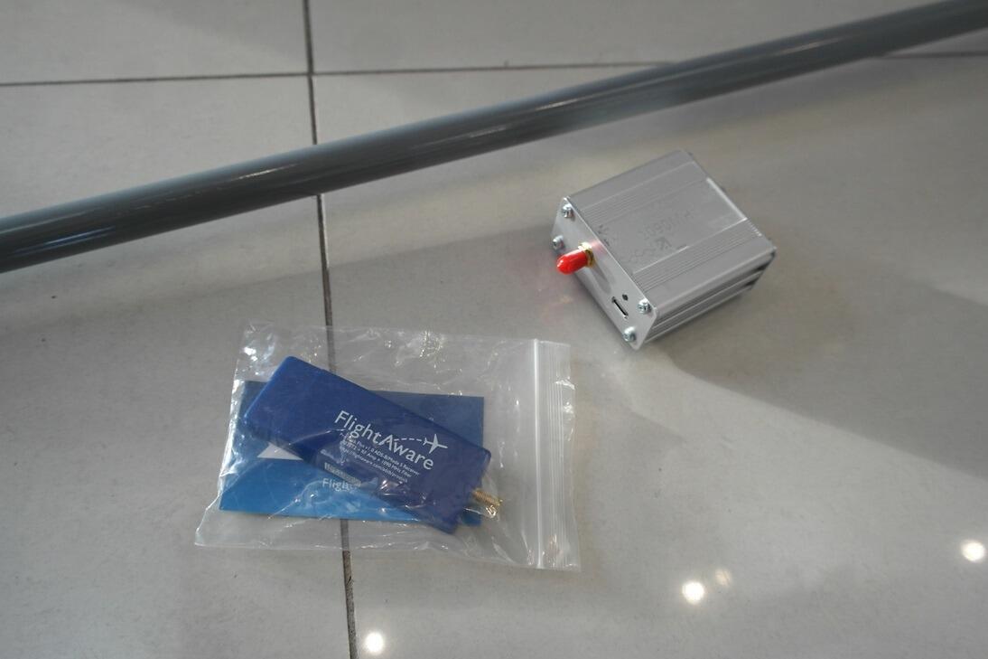 Second Hand Flightaware Prostick Plus 1090MHz Basestation Package ...
