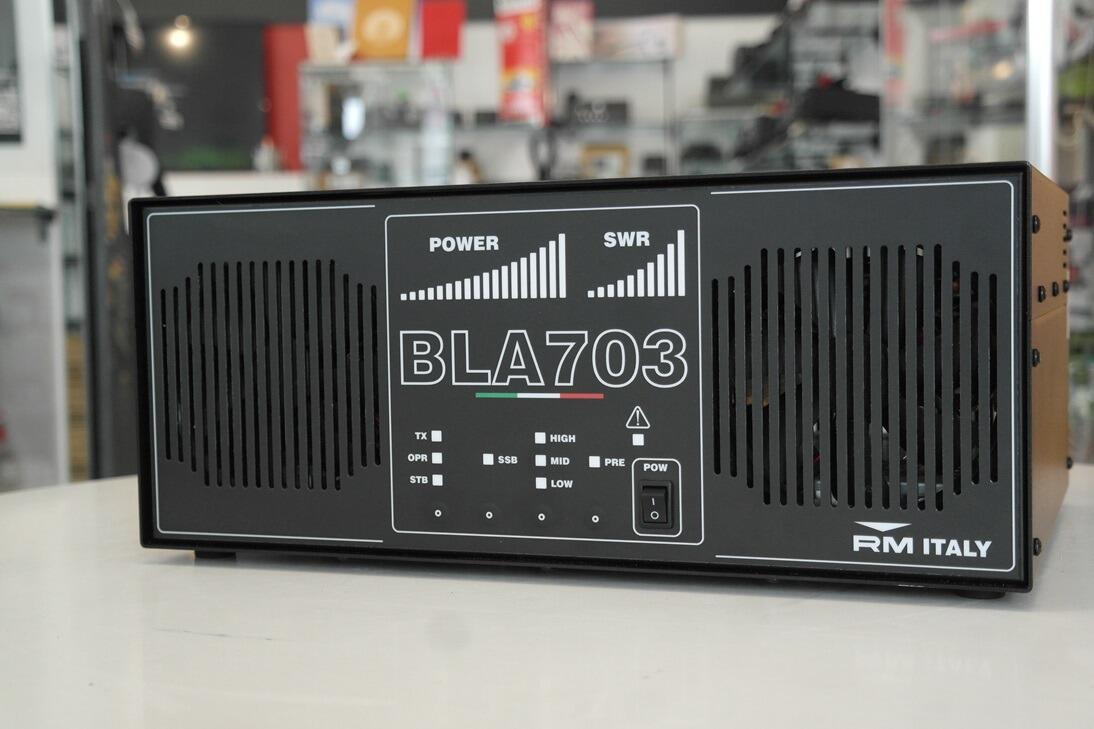 Second Hand RM BLA703 Base station AC powered 500W amplifier for CB - Radioworld UK