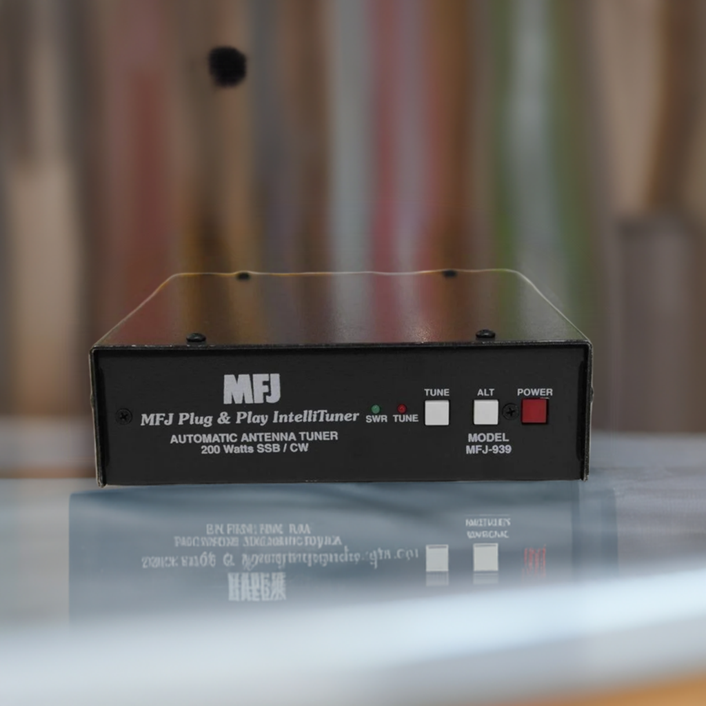 Second Hand MFJ-939i HF Automatic Antenna Tuner Matches Icom ...