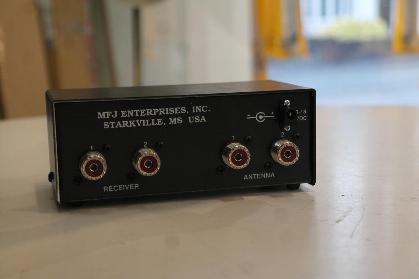 Second Hand MFJ-959C Receiver/Tuner with Preamp | Radioworld UK