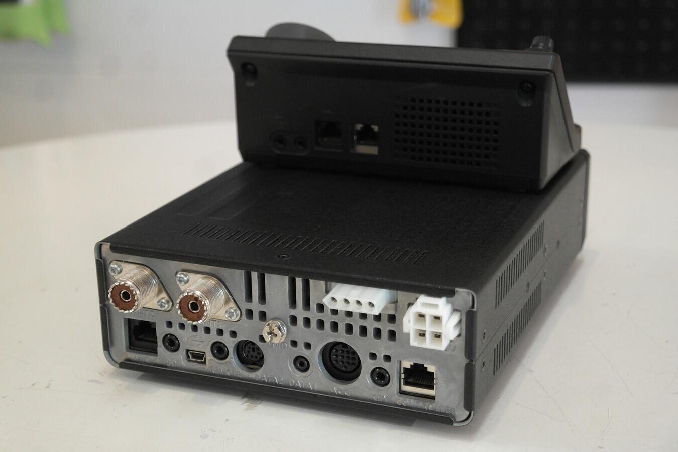 Second Hand Icom IC-7100 All Band HF/6m/VHF/UHF Touchscreen Radio