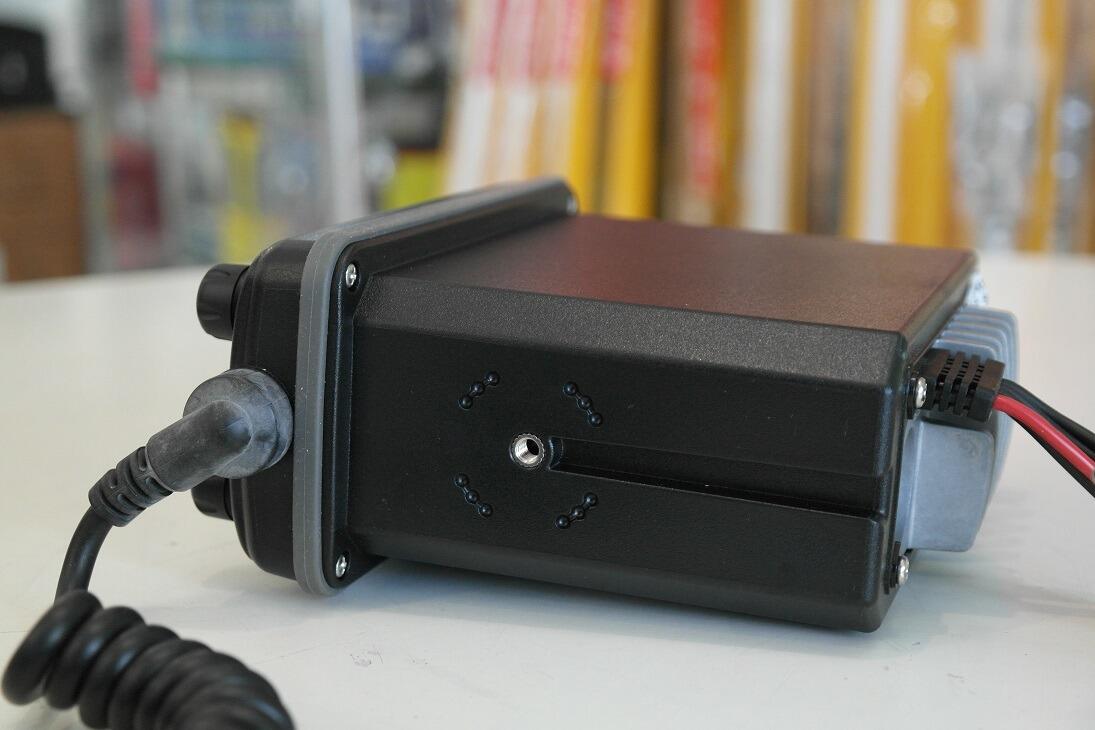 Second Hand Icom IC-M411 DSC VHF Marine Transceiver - Radioworld UK