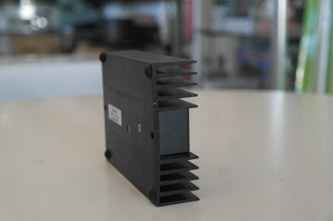 Second hand west mountain radio super pwrgate pg40s 12 volt backup ...