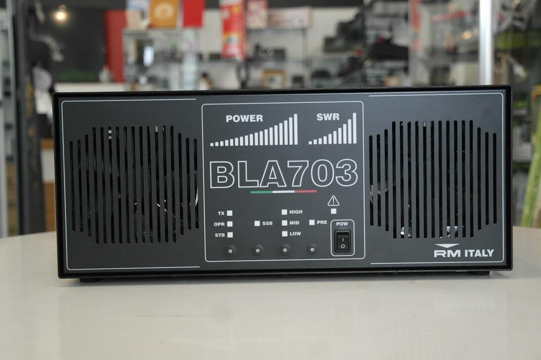 Second Hand RM BLA703 Base station AC powered 500W amplifier for CB - Radioworld UK