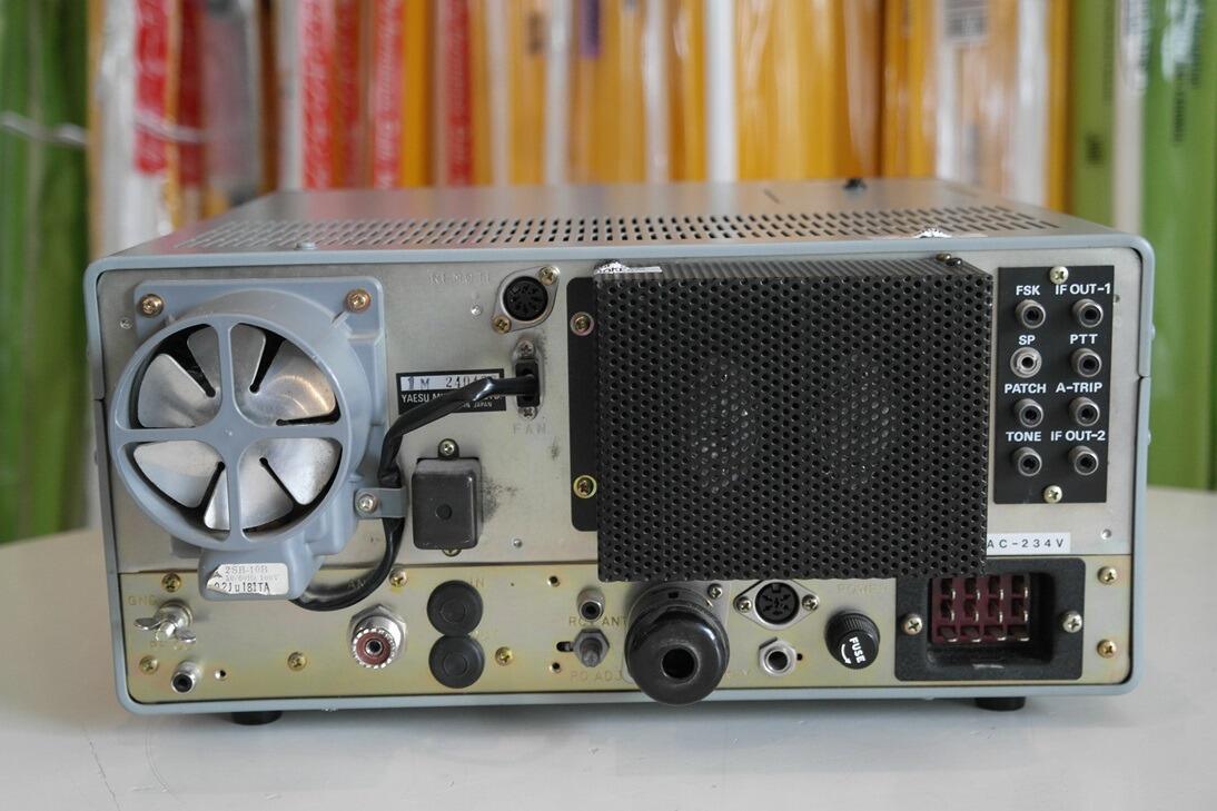 Second Hand Yaesu FT-902DM HF Transceiver - Radioworld UK