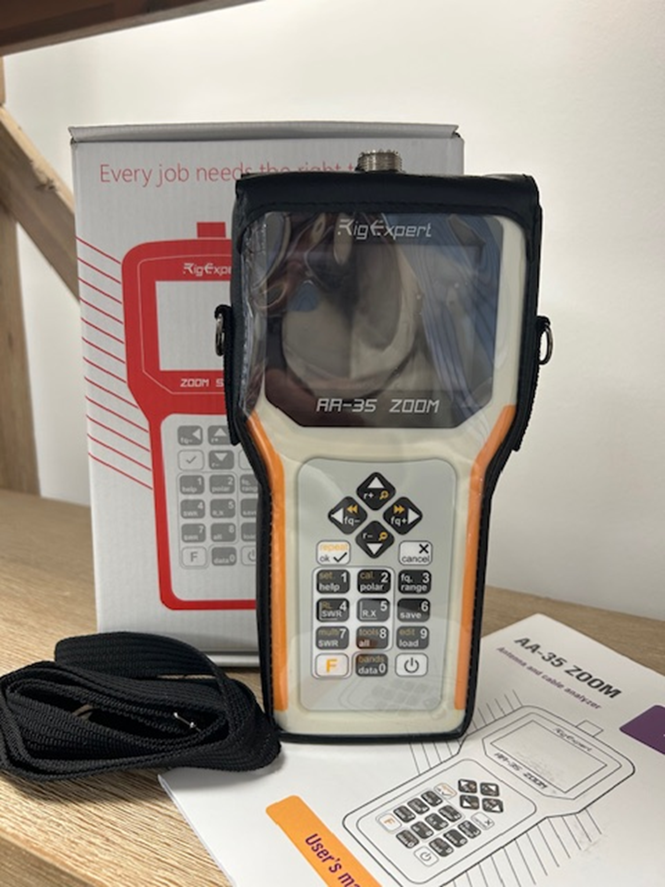 Second Hand RigExpert AA-35 ZOOM HF Antenna Analyzer | 60 kHz to 35 MHz