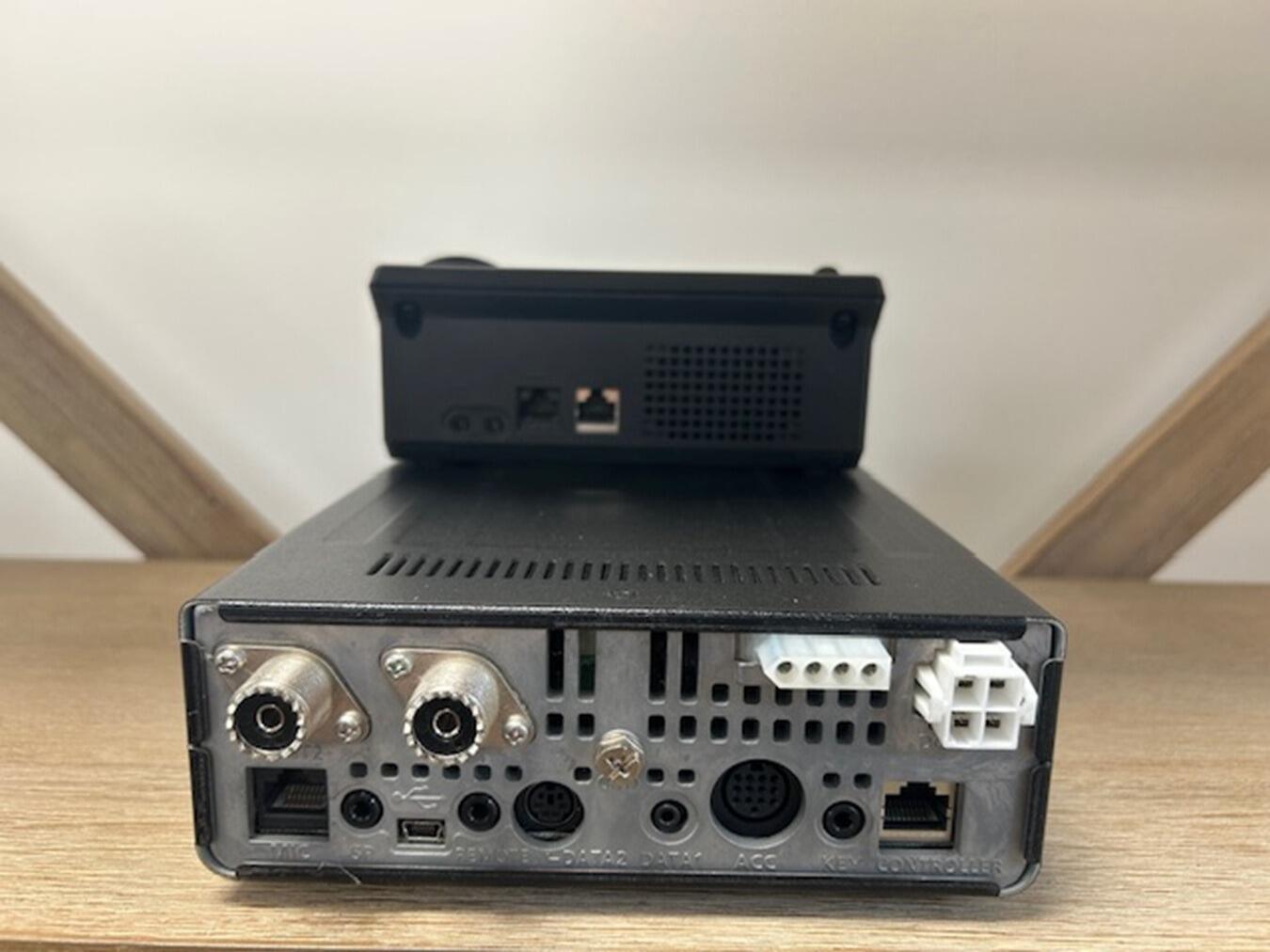 Second Hand Icom IC-7100 All Band All Mode Transceiver – HF/6m/VHF/UHF with Touchscreen S/N - 0300