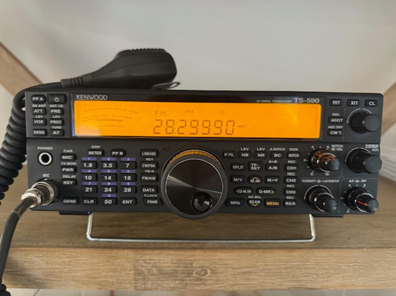 Second Hand Kenwood TS-590SG HF Transceiver with DSP – Radioworld UK