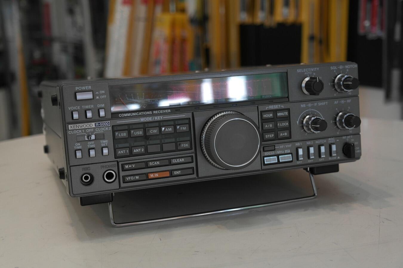 Second Hand Kenwood R-5000 HF Communications Receiver | Radioworld UK