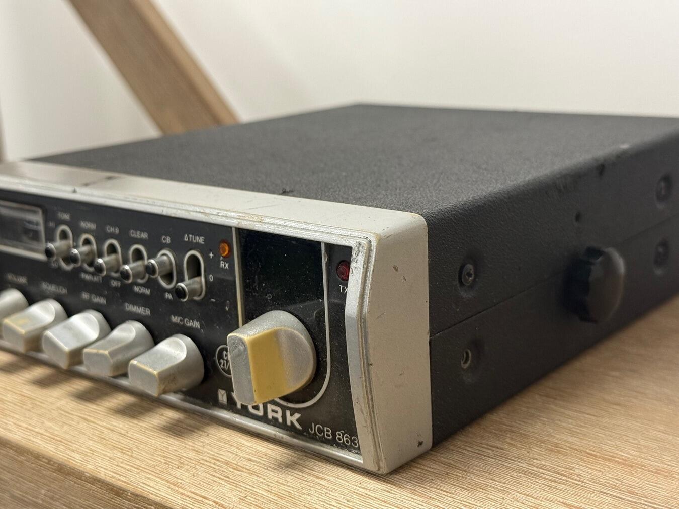 Rescue Rigs York JCB863 UK FM CB Radio – Non-Working | Radioworld