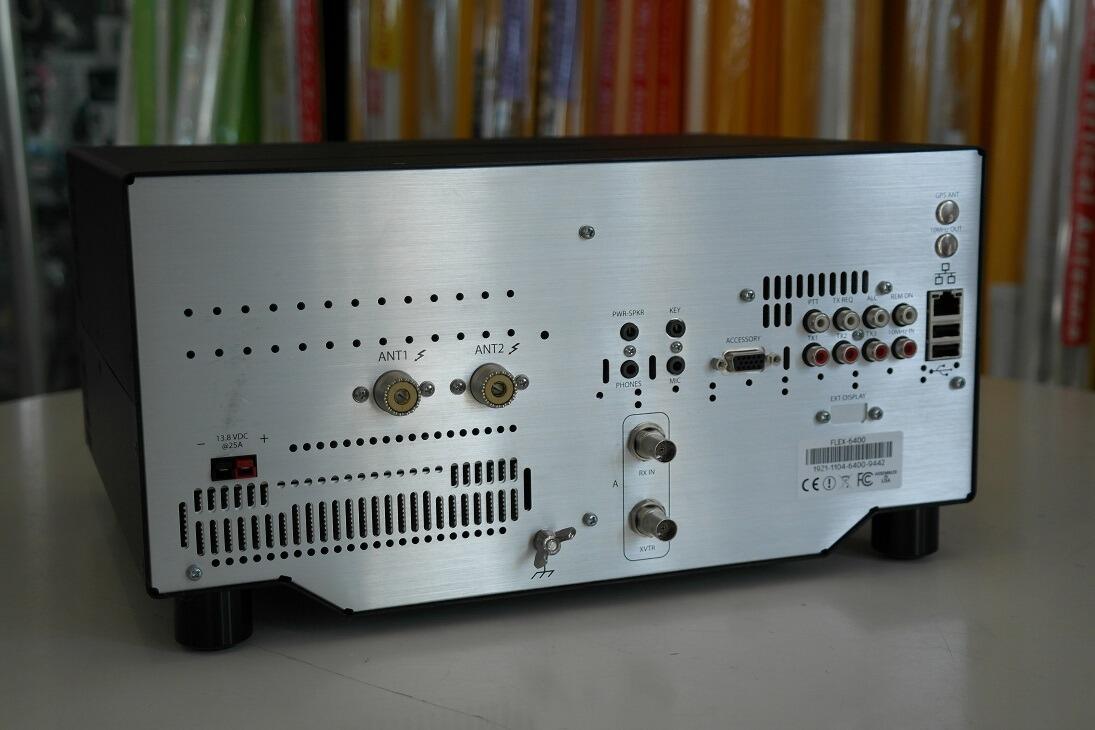 Second Hand Flexradio FLEX 6400 HF SDR Transceiver - Radioworld UK