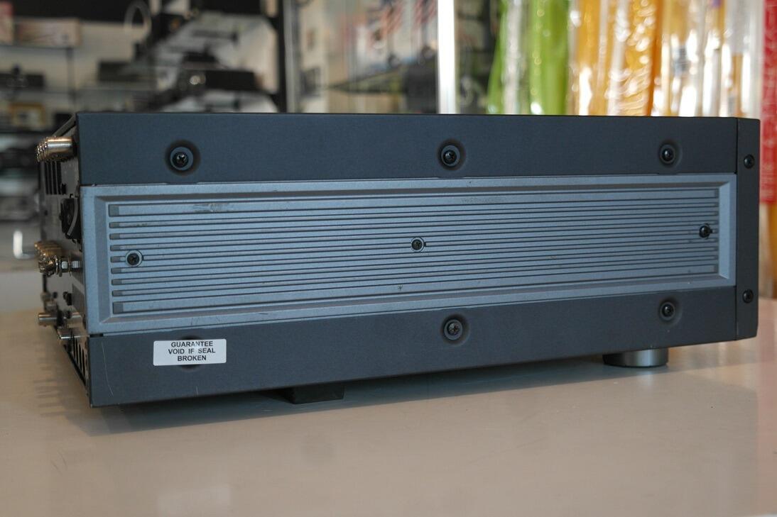 Second hand icom ic-7800 mkii hf base station transceiver - Radioworld UK