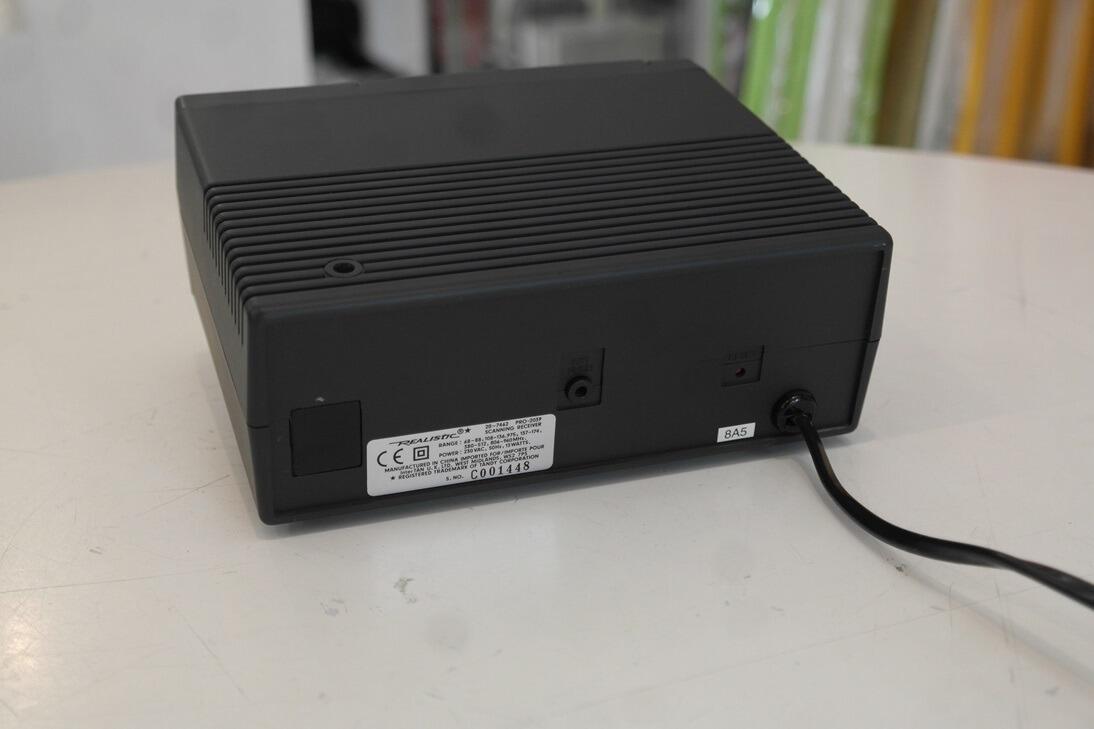 Second Hand Realistic Pro-2039 VHF/UHF receiver scanner - Radioworld UK