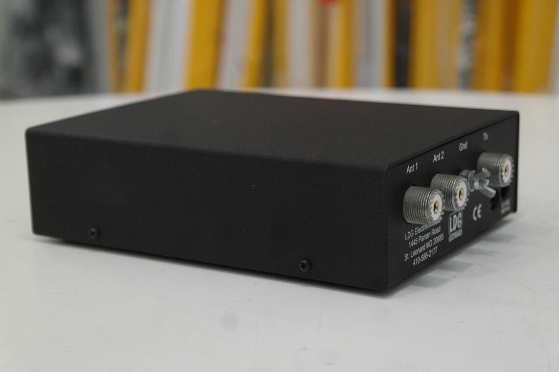 Second hand LDG AT-100Pro Autotuner - radioworld