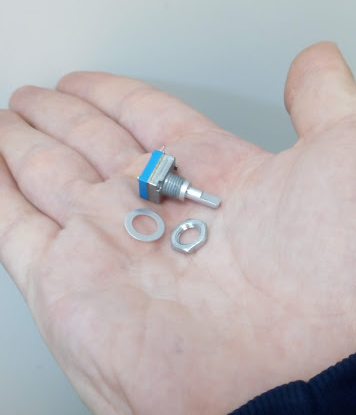 Icom IC-R20 replacement VFO encoder - Radioworld UK