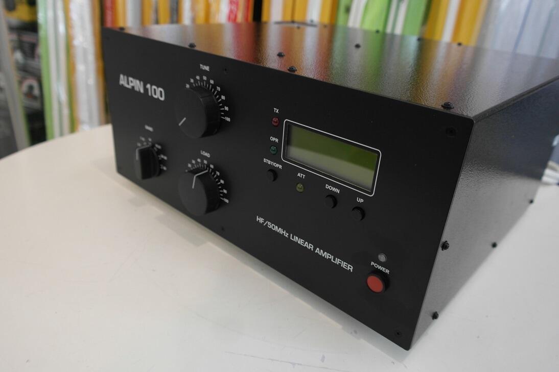Second Hand Alpin 100 HF 1kW HF Linear Valve Amplifier - Radioworld UK