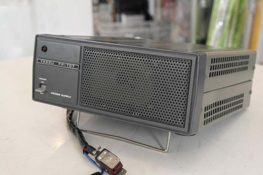 Second Hand Yaesu FP-700 Power Supply Matches FT-77, FT-707