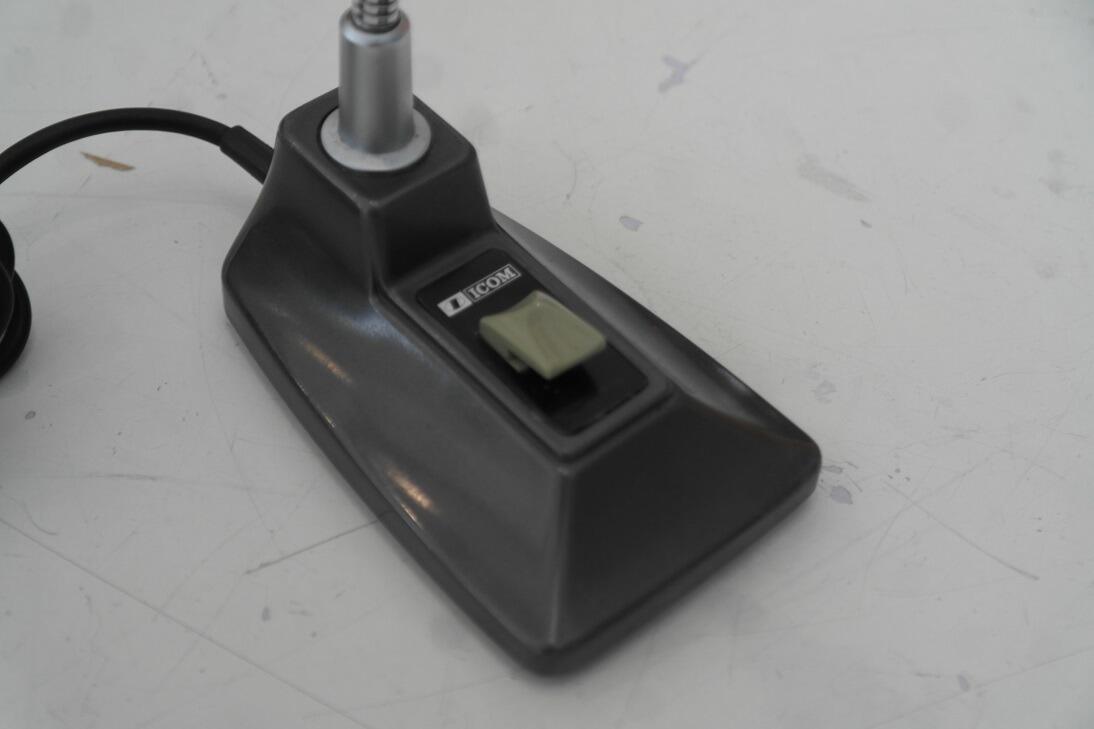 Second Hand Icom IC-SM5 Base Microphone - Radioworld UK