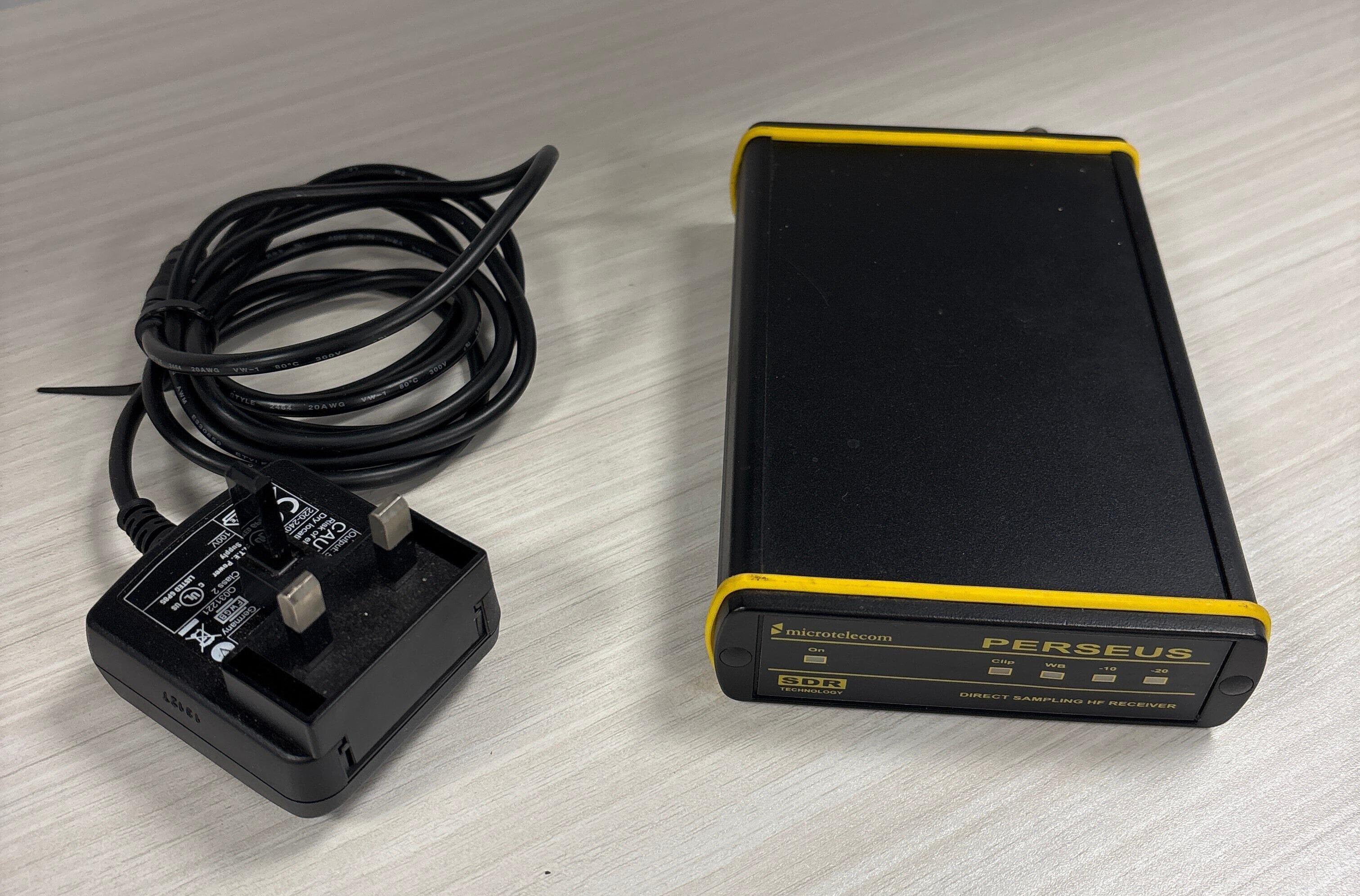 Second Hand Microtelecom Perseus SDR HF Receiver - Radioworld UK