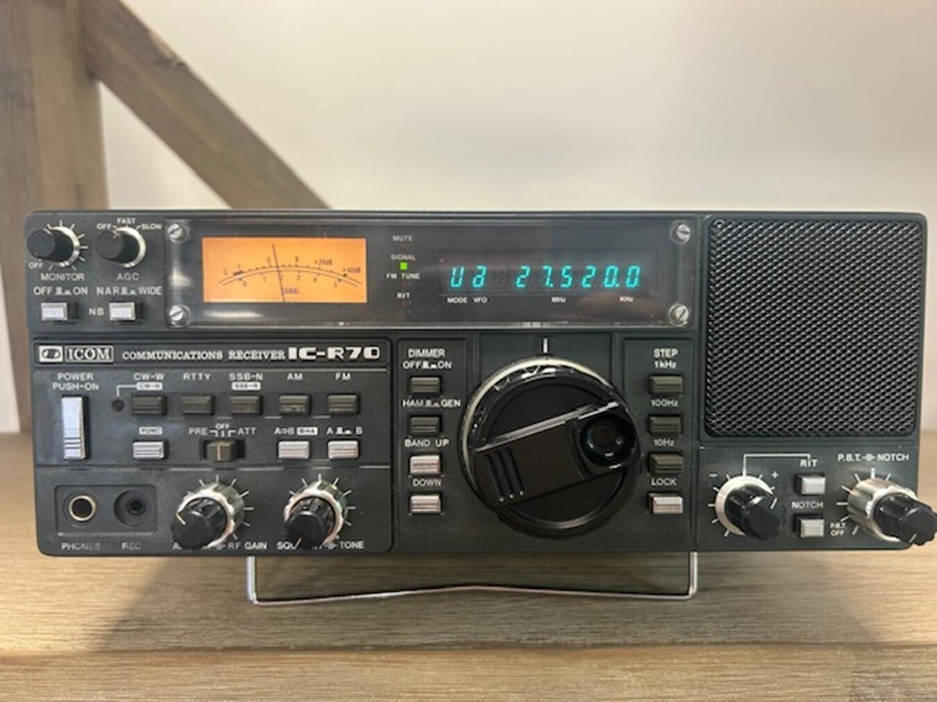 Second Hand Icom IC-R70 HF Communications Receiver – Radioworld UK