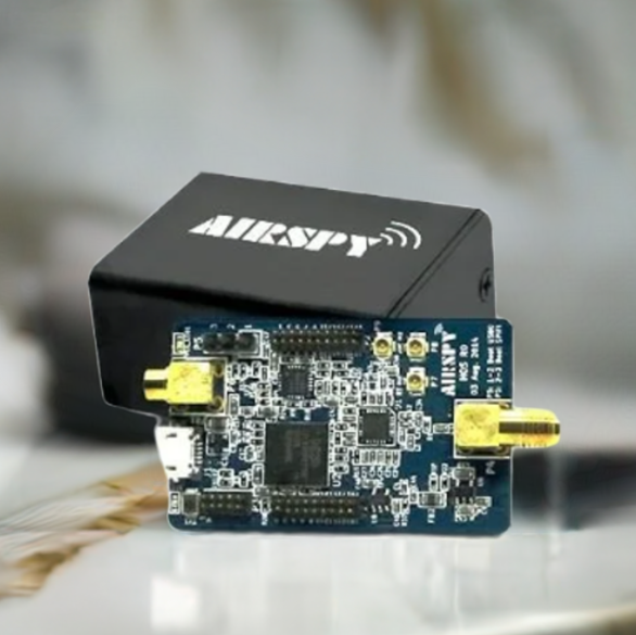 Airspy HF+ Discovery SDR Receiver – Compact & High Performance