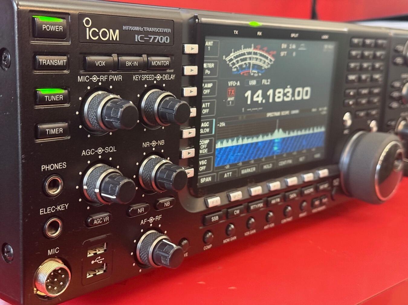 Second Hand Icom IC‑7700 HF Base Station Transceiver – 200W | Radioworld UK