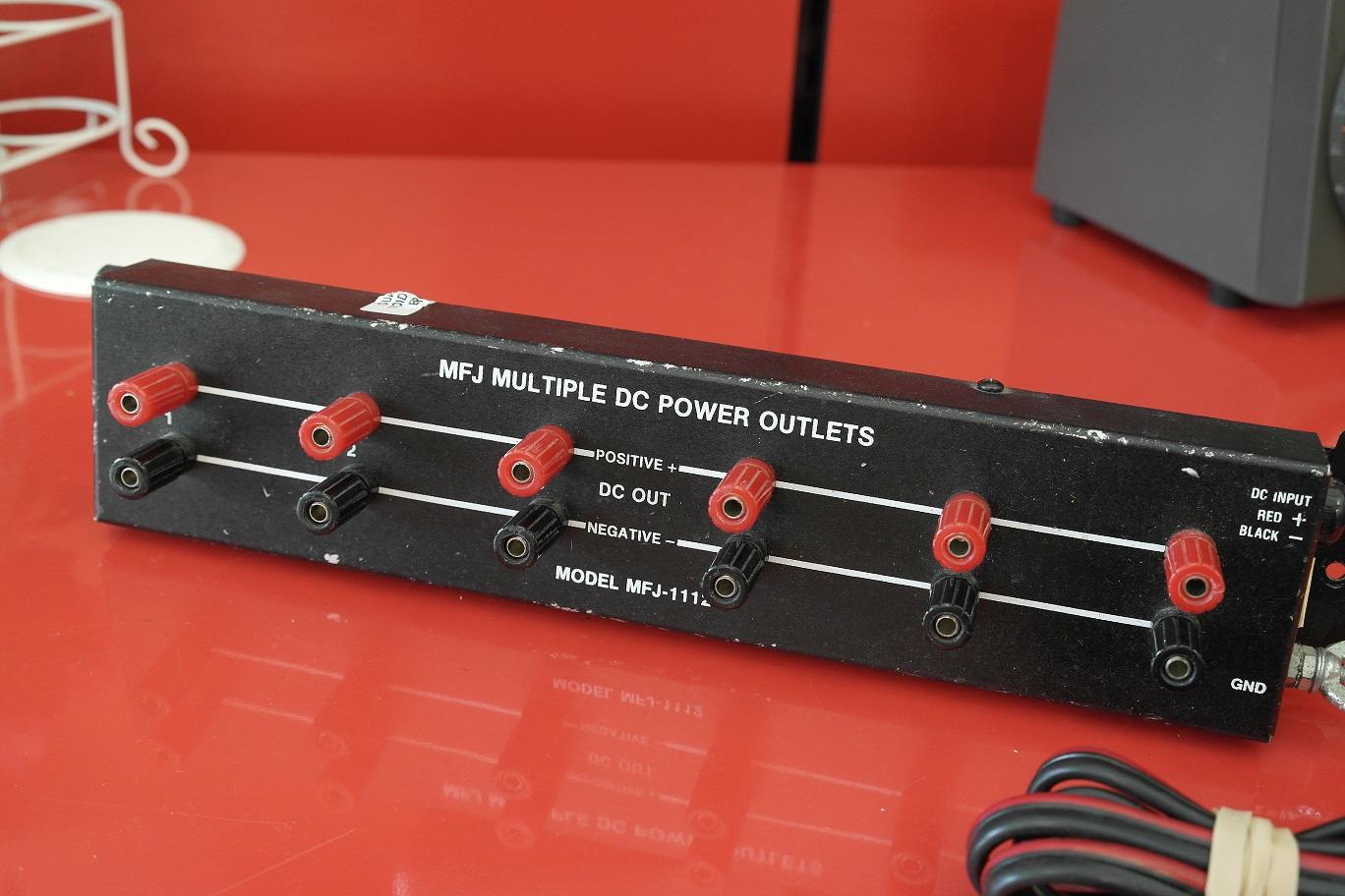 Second Hand MFJ-1112 DC Outlet Distribution Board - Radioworld UK