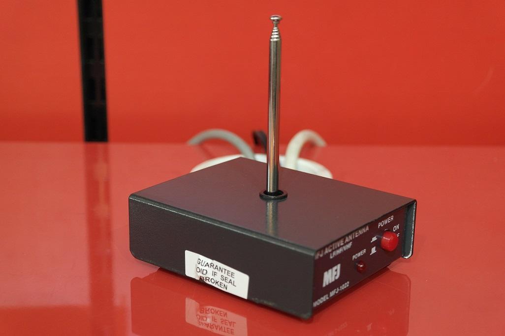Second Hand MFJ-1022 0.3 - 200 MHz SWL Active Antenna