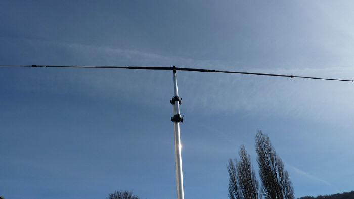 HF mini dipole 60m available here - radioworld