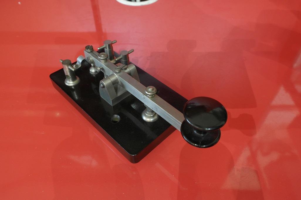 Second Straight Morse Key Military Style - Radioworld UK