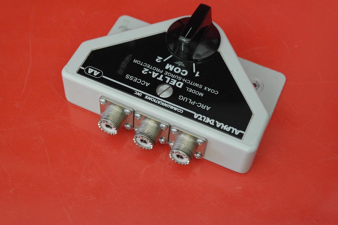 Second Hand Alpha Delta 2 Way Coax Switch 500 MHz - Radioworld UK